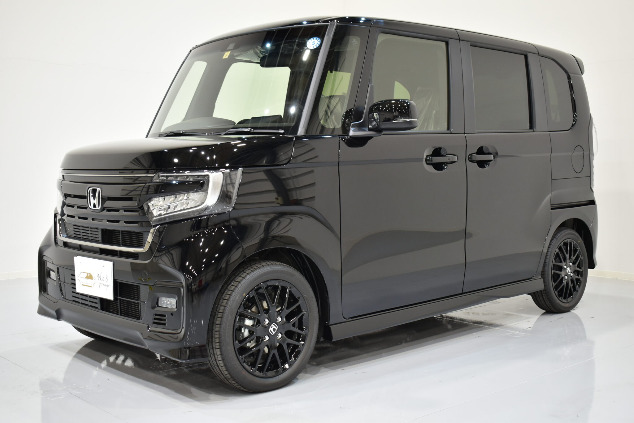 HONDA N-BOX custom turbo 特別仕様車 スタイルプラスブラック 登録済 未使用車 | ネクストトラック